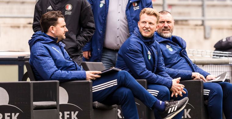 Kuyt gaat in uitnodiging Rico Verhoeven en maakt debuut in boksring Kuyt gaat in uitnodiging Rico Verhoeven en maakt debuut in boksring