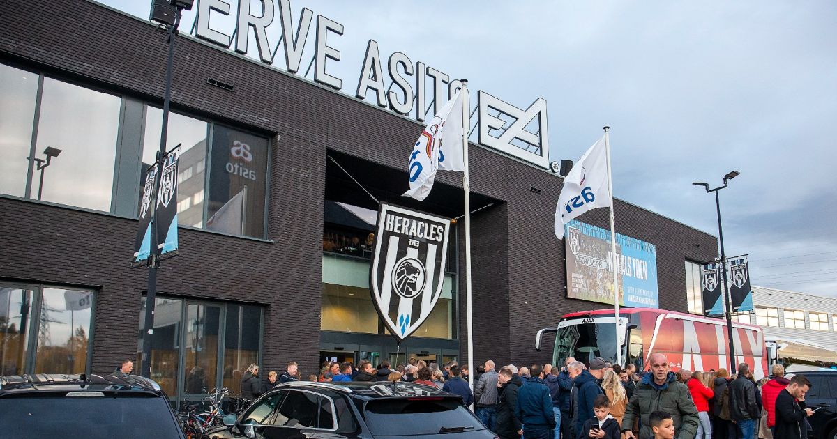 Geschrokken Heracles stelt stadion open voor getuigen van rellen na ...