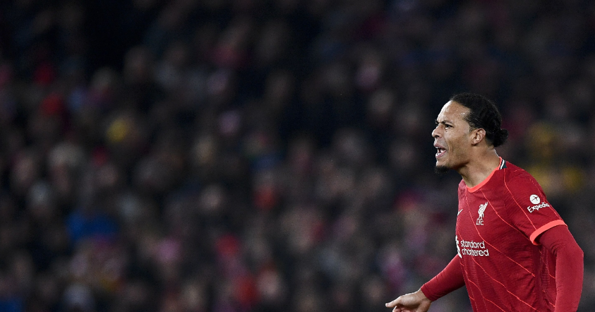 Klopp lijkt behoorlijk risico te nemen met opstelling Liverpool tegen ...