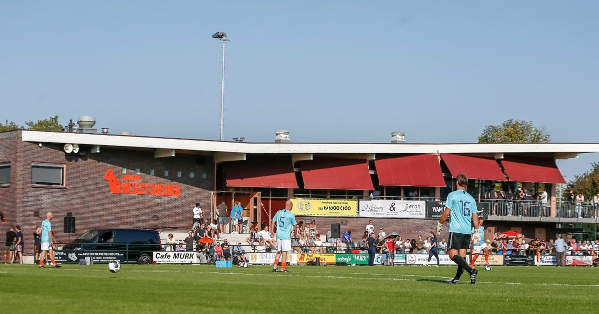 Vrees voor Utrecht- en Feyenoord-rellen, te weinig politie, amateurduel ...