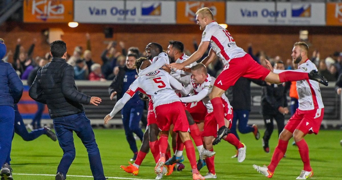 Kozakken Boys met stomheid geslagen na penaltyserie: 'Ik dacht: wat doet hij nu?' - Voetbalprimeur