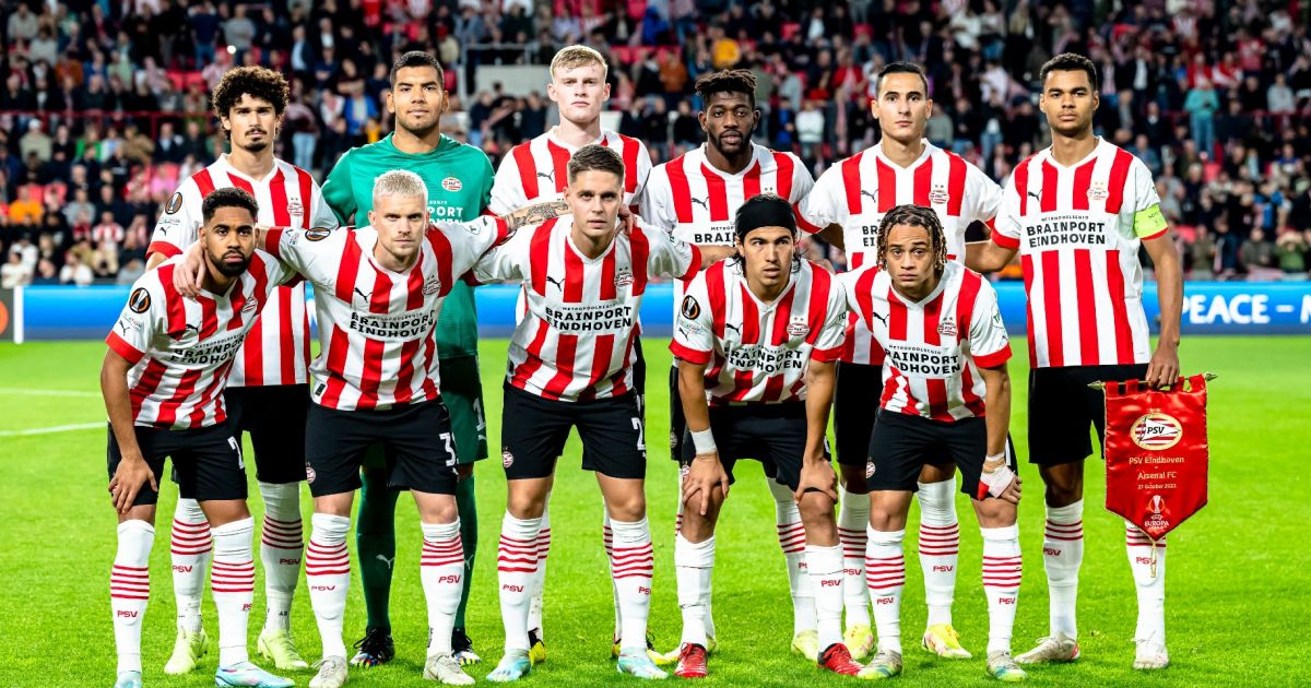 PSV op rapport: Simons en invaller De Jong grote uitblinkers, één ...