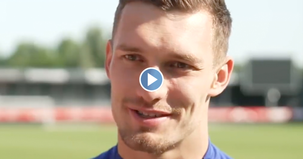 Nordin Bakker 'keek vierde penalty over': 'Dan moeten ze 'm er goed inschieten' - Voetbalprimeur